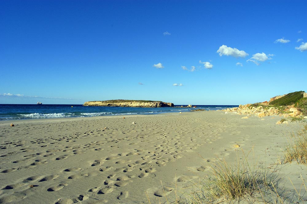 Menorca beaches. The guide to the best beaches on Menorca with pictures ...